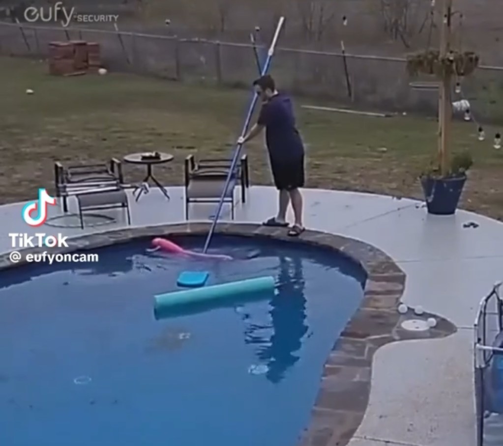 This Man Thought He Was Clearly Pushed Into The Pool Until He Reviewed ...