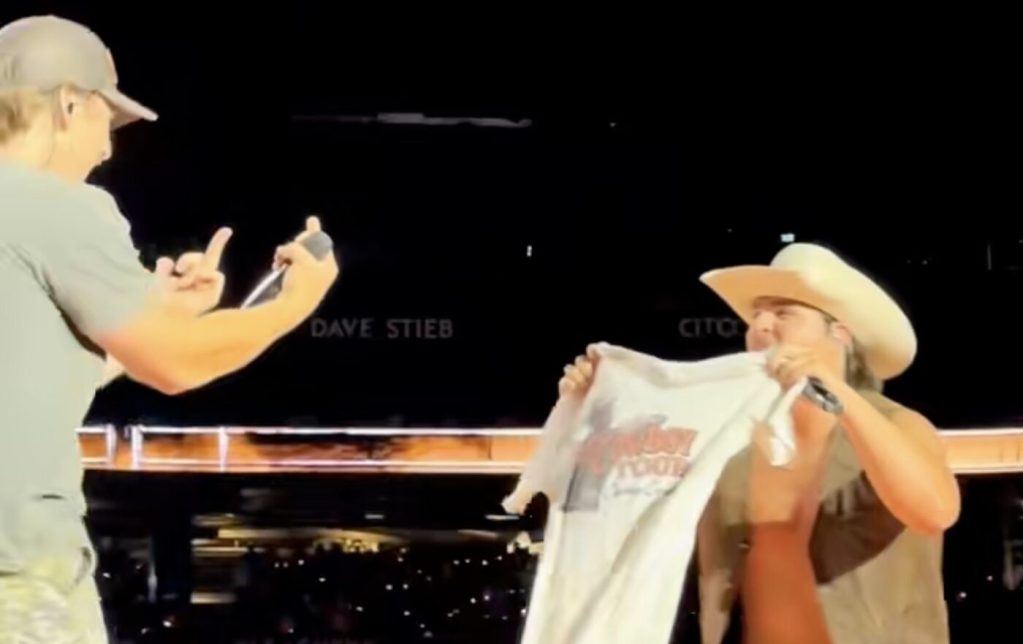 Morgan Wallen Flipped Off A Charley Crockett T-Shirt That Gavin Adcock ...