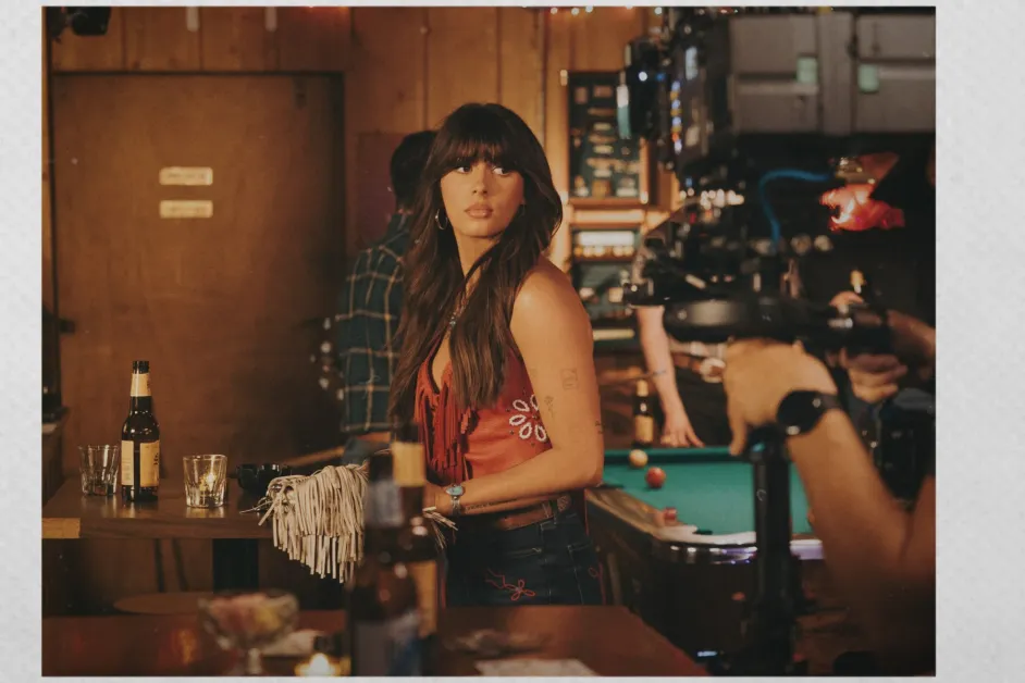 Ella Langley's Posted A Stripped Down Cover of Shania Twain's "You're ...